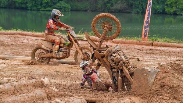 How to Build a Motocross Track? A Step-by-Step Guide - Bosuer